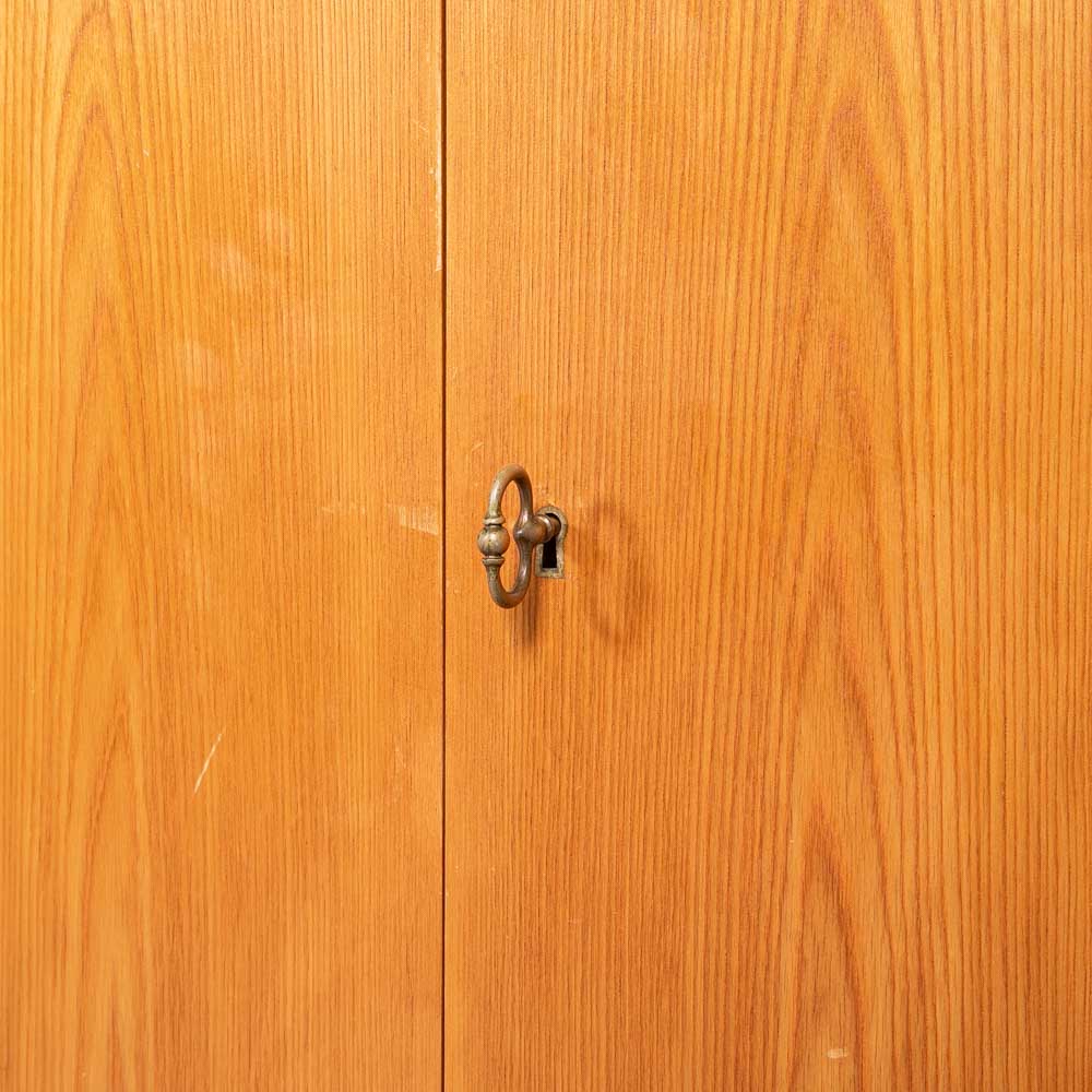 Sideboard Nussbaum/ Esche - Möbel Zürich