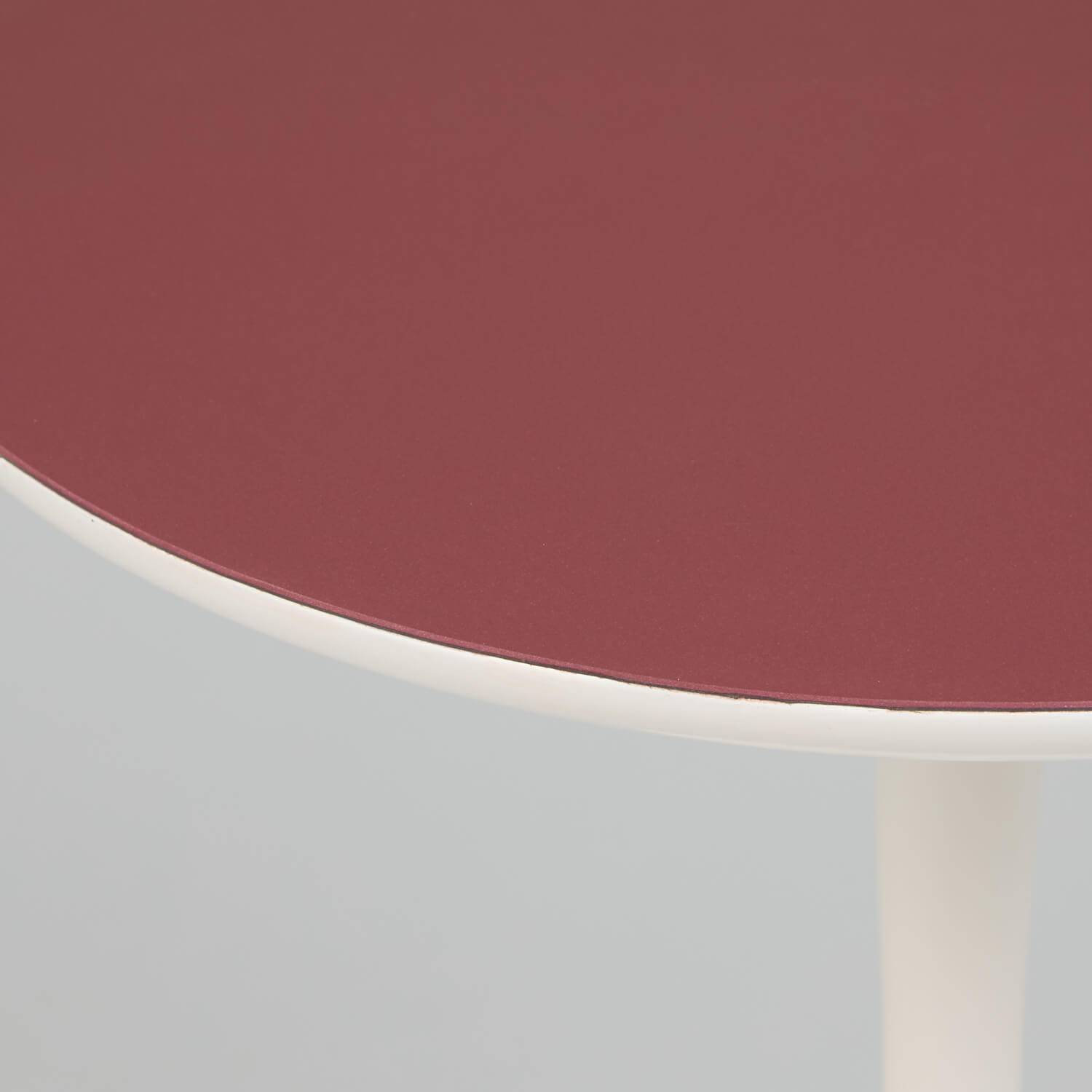 Coffee Tabel von Eero Saarinen mit Linoleum - Möbel Zürich